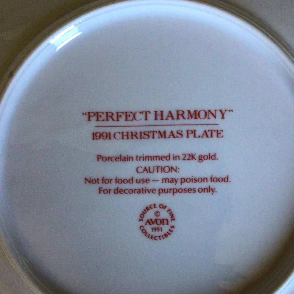 Avon | Accents | 991 Vintage Collector Plate Perfect Harmony | Poshmark